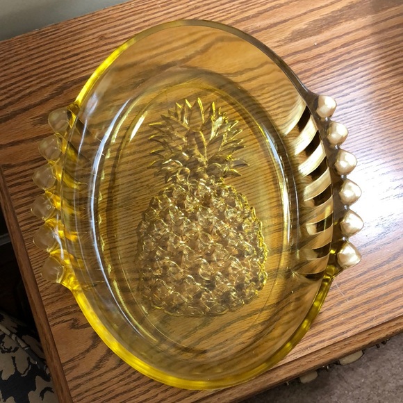 Indiana Glass | Dining | Vtg Indiana Glass Amber Pineapple Dish 225 ...
